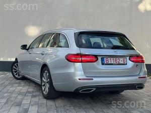 Pelēks Mercedes-Benz e-200 2019 Rīga, ar dzinēja tilpumu 2.00 L un nobraukumu 203 tūkst. km par 17900 €, foto 8 vietnē AUTOMOTO.COM.LV
