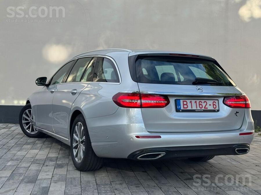 Pelēks Mercedes-Benz e-200 2019 Rīga, ar dzinēja tilpumu 2.00 L un nobraukumu 203 tūkst. km par 17900 €, foto 8 vietnē AUTOMOTO.COM.LV