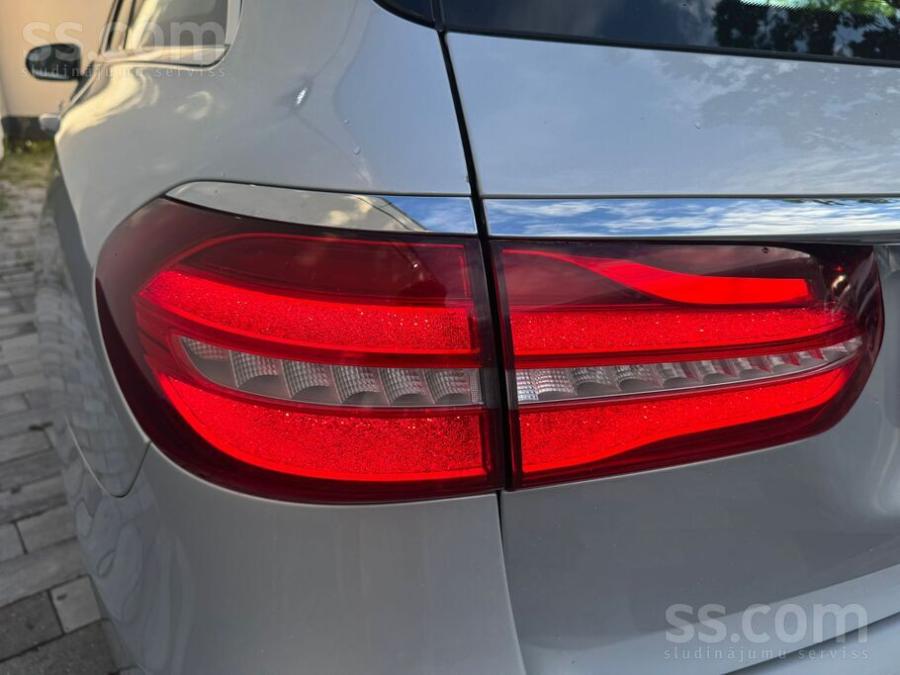 Pelēks Mercedes-Benz e-200 2019 Rīga, ar dzinēja tilpumu 2.00 L un nobraukumu 203 tūkst. km par 17900 €, foto 11 vietnē AUTOMOTO.COM.LV
