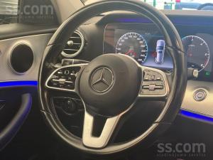 Pelēks Mercedes-Benz e-200 2019 Rīga, ar dzinēja tilpumu 2.00 L un nobraukumu 203 tūkst. km par 17900 €, foto 25 vietnē AUTOMOTO.COM.LV