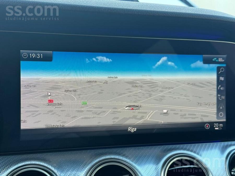 Pelēks Mercedes-Benz e-200 2019 Rīga, ar dzinēja tilpumu 2.00 L un nobraukumu 203 tūkst. km par 17900 €, foto 30 vietnē AUTOMOTO.COM.LV