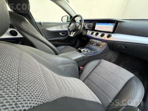 Серый Мерседес E 200 2019 в Рига, объемом двигателя 2.00 л и пробегом 203 тыс. км за 16650 €, фото 11 на AUTOMOTO.COM.LV