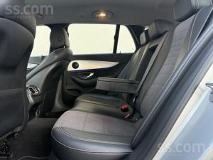 Серый Мерседес E 200 2019 в Рига, объемом двигателя 2.00 л и пробегом 203 тыс. км за 16650 €, фото 16 на AUTOMOTO.COM.LV