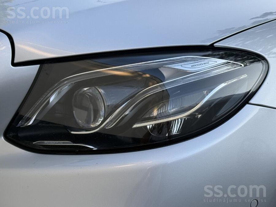 Серый Мерседес E 200 2019 в Рига, объемом двигателя 2.00 л и пробегом 203 тыс. км за 16650 €, фото 29 на AUTOMOTO.COM.LV