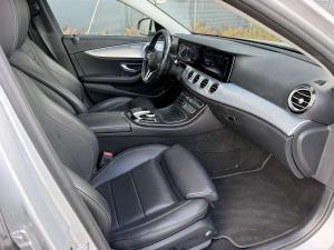 Pelēks Mercedes-Benz e-200 2019 Viļņa, ar dzinēja tilpumu 1.56 L un nobraukumu 385 tūkst. km par 11800 €, foto 14 vietnē AUTOMOTO.COM.LV