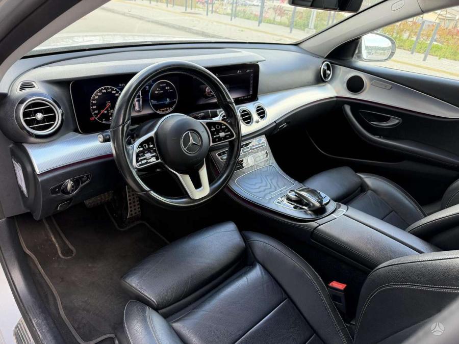 Pelēks Mercedes-Benz e-200 2019 Viļņa, ar dzinēja tilpumu 1.56 L un nobraukumu 385 tūkst. km par 11800 €, foto 16 vietnē AUTOMOTO.COM.LV