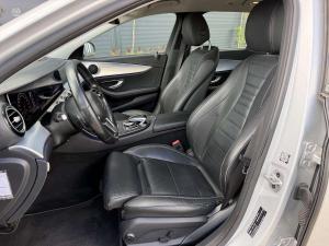 Pelēks Mercedes-Benz e-200 2019 Viļņa, ar dzinēja tilpumu 1.56 L un nobraukumu 385 tūkst. km par 11800 €, foto 20 vietnē AUTOMOTO.COM.LV