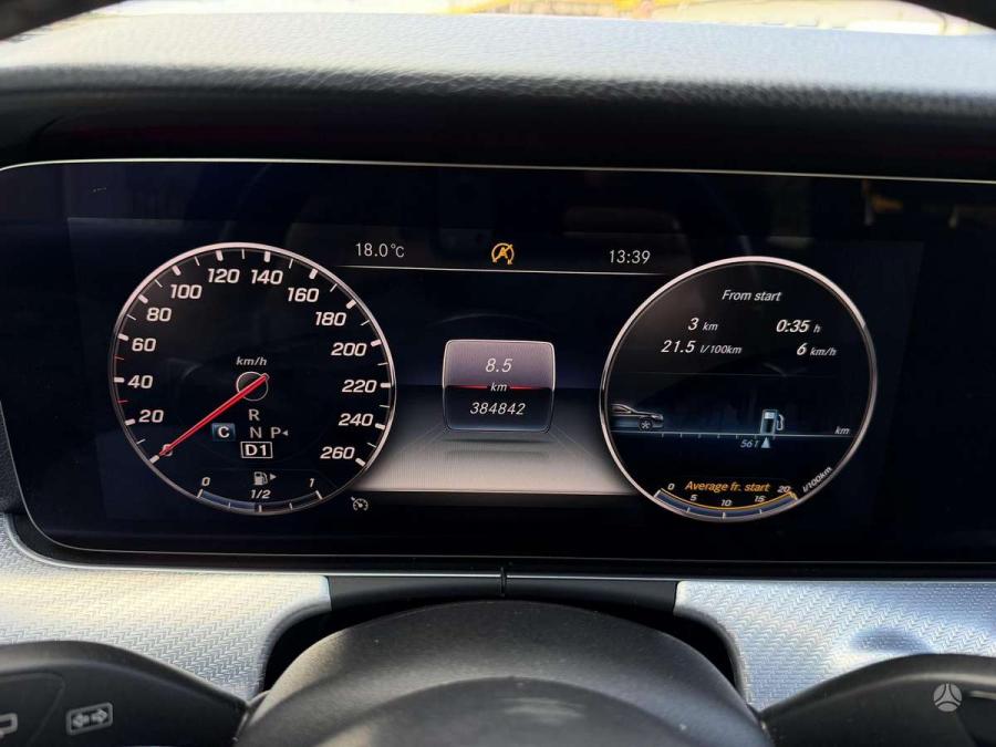 Pelēks Mercedes-Benz e-200 2019 Viļņa, ar dzinēja tilpumu 1.56 L un nobraukumu 385 tūkst. km par 11800 €, foto 28 vietnē AUTOMOTO.COM.LV