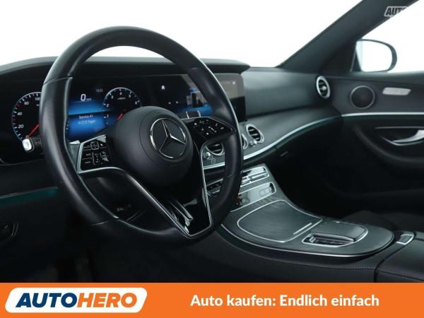 Pelēks Mercedes-Benz e-200 2022 Kauņa, ar dzinēja tilpumu 2.00 L un nobraukumu 90 tūkst. km par 32453 €, foto 3 vietnē AUTOMOTO.COM.LV