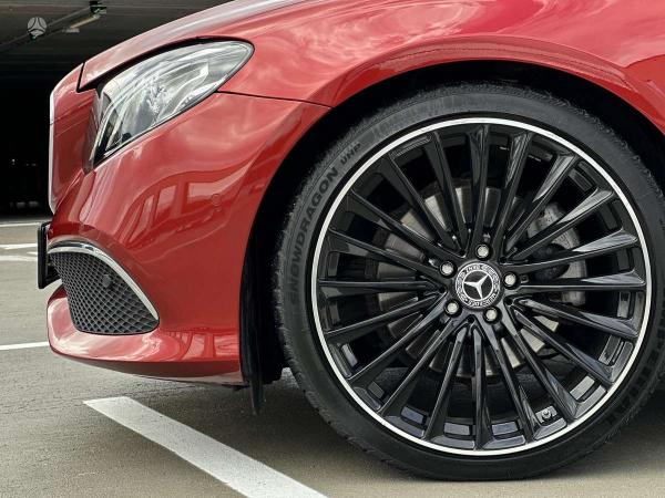 Sarkans Mercedes-Benz e-200 2018 Viļņa, ar dzinēja tilpumu 1.99 L un nobraukumu 228 tūkst. km par 16700 €, foto 7 vietnē AUTOMOTO.COM.LV