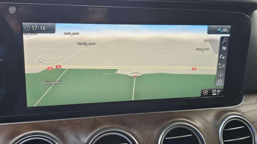 Sarkans Mercedes-Benz e-200 2018 Kauņa, ar dzinēja tilpumu 1.99 L un nobraukumu 154 tūkst. km par 11900 €, foto 25 vietnē AUTOMOTO.COM.LV