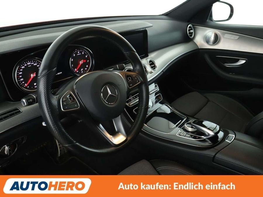 Red Mercedes-Benz e-200 2017 in Kaunas, with an engine capacity of 2.00 L and mileage of 85 thousand km for 27612 €, photo 11 on AUTOMOTO.COM.LV
