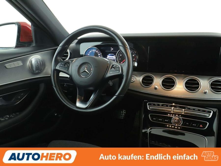 Red Mercedes-Benz e-200 2017 in Kaunas, with an engine capacity of 2.00 L and mileage of 85 thousand km for 27612 €, photo 13 on AUTOMOTO.COM.LV