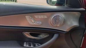 Красный Мерседес E 200 2019 в Каунас, объемом двигателя 1.60 л и пробегом 235 тыс. км за 19500 €, фото 10 на AUTOMOTO.COM.LV