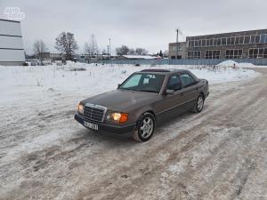 Mercedes-Benz e-200 1989 Jonava, ar dzinēja tilpumu 2.00 L un nobraukumu 345 tūkst. km par 3800 €, foto 2 vietnē AUTOMOTO.COM.LV