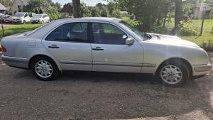 Mercedes-Benz e-200 1998 Vilkaviškis, ar dzinēja tilpumu 2.00 L un nobraukumu 333 tūkst. km par 1100 €, foto 6 vietnē AUTOMOTO.COM.LV