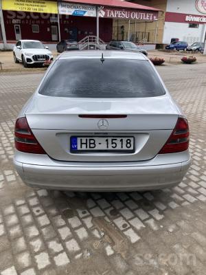 Mercedes-Benz e-200 2003 in Riga, with an engine capacity of 2.20 L and mileage of 0 thousand km for 2100 €, photo 6 on AUTOMOTO.COM.LV
