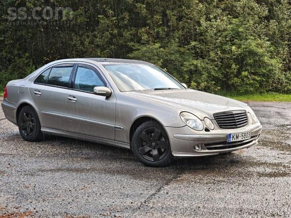 Mercedes-Benz e-200 2003 Valmiera, ar dzinēja tilpumu 2.20 L un nobraukumu 365 tūkst. km par 2600 €, foto 7 vietnē AUTOMOTO.COM.LV