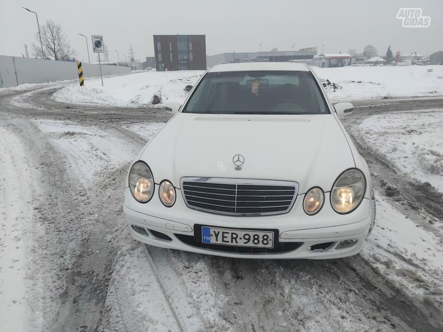 Mercedes-Benz e-200 2003 Kauņa, ar dzinēja tilpumu 2.10 L un nobraukumu 422 tūkst. km par 1700 €, foto 1 vietnē AUTOMOTO.COM.LV