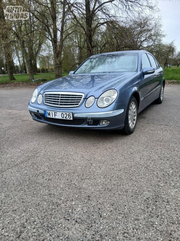 Мерседес E 200 2004 в Паневежис, объемом двигателя 2.20 л и пробегом 400 тыс. км за 1400 €, фото 3 на AUTOMOTO.COM.LV