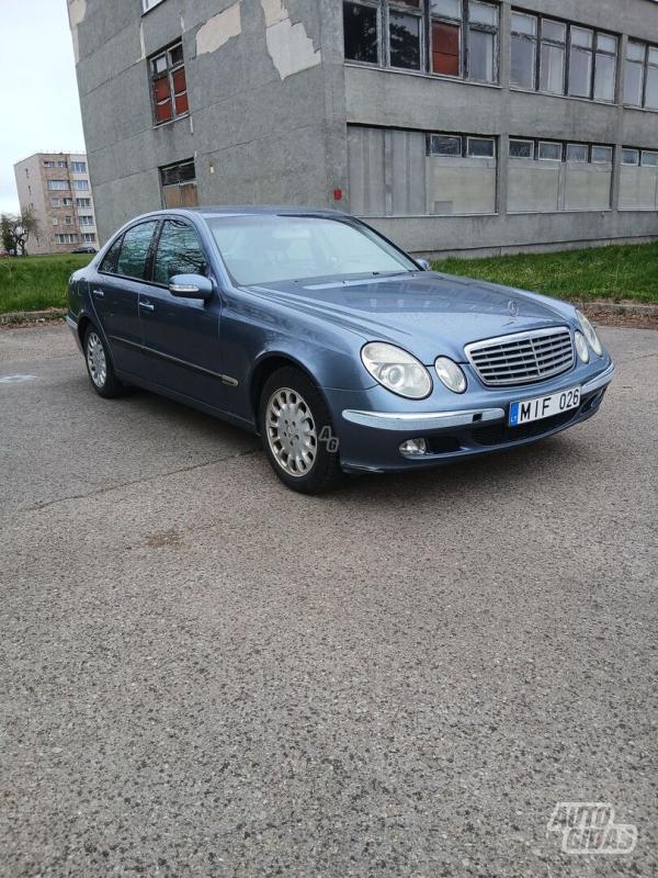 Мерседес E 200 2004 в Паневежис, объемом двигателя 2.20 л и пробегом 400 тыс. км за 1400 €, фото 4 на AUTOMOTO.COM.LV