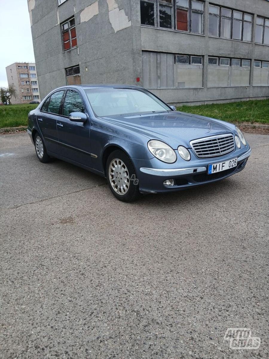 Мерседес E 200 2004 в Паневежис, объемом двигателя 2.20 л и пробегом 400 тыс. км за 1400 €, фото 5 на AUTOMOTO.COM.LV
