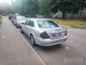 Mercedes-Benz e-200 2006 Rīga, ar dzinēja tilpumu 2.20 L un nobraukumu 555 tūkst. km par 1200 €, foto 4 vietnē AUTOMOTO.COM.LV