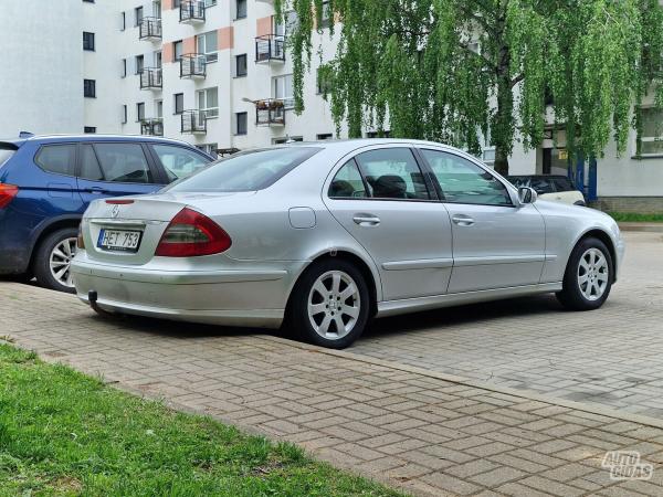 Mercedes-Benz e-200 2007 in Vilnius, with an engine capacity of 2.10 L and mileage of 564 thousand km for 1750 €, photo 5 on AUTOMOTO.COM.LV