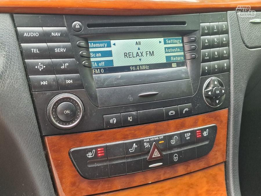 Mercedes-Benz e-200 2007 Viļņa, ar dzinēja tilpumu 2.10 L un nobraukumu 564 tūkst. km par 1750 €, foto 15 vietnē AUTOMOTO.COM.LV