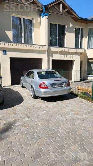 Мерседес E 200 2007 в Рига, объемом двигателя 1.80 л и пробегом 271 тыс. км за 3500 €, фото 10 на AUTOMOTO.COM.LV