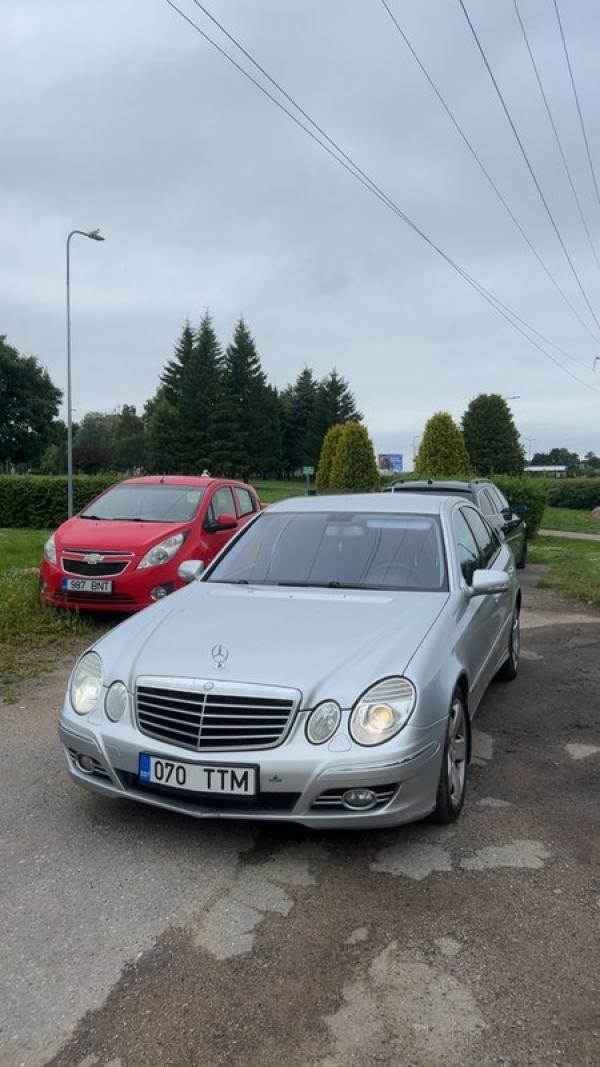 Mercedes-Benz e-200 2007 Mardu, ar dzinēja tilpumu 2.10 L un nobraukumu 330 tūkst. km par 2700 €, foto 7 vietnē AUTOMOTO.COM.LV