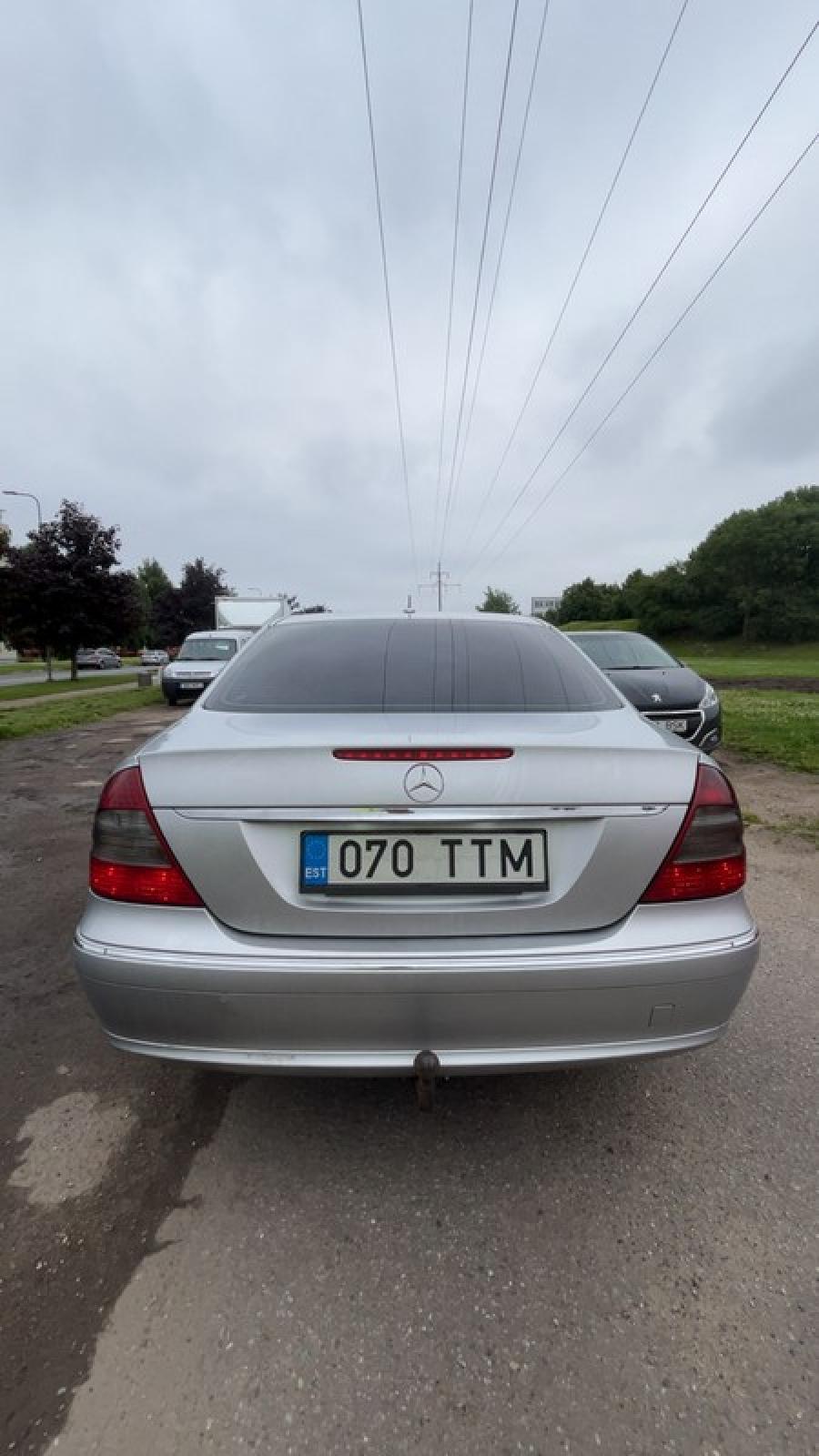 Mercedes-Benz e-200 2007 in Maardu, with an engine capacity of 2.10 L and mileage of 330 thousand km for 2700 €, photo 11 on AUTOMOTO.COM.LV