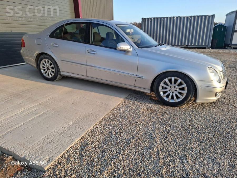 Mercedes-Benz e-200 2008 Cēsis, ar dzinēja tilpumu 2.20 L un nobraukumu 403 tūkst. km par 2650 €, foto 5 vietnē AUTOMOTO.COM.LV