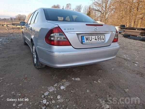Мерседес E 200 2008 в Цесис, объемом двигателя 2.20 л и пробегом 403 тыс. км за 2650 €, фото 8 на AUTOMOTO.COM.LV