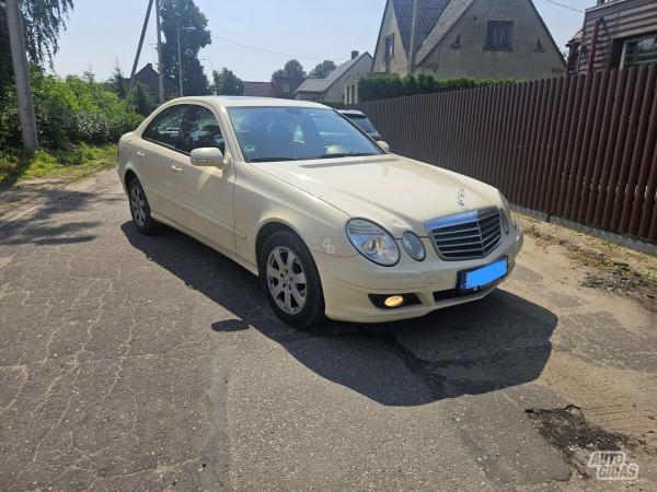 Мерседес E 200 2008 в Вилкавишкис, объемом двигателя 2.20 л и пробегом 410 тыс. км за 1050 €, фото 2 на AUTOMOTO.COM.LV