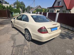 Мерседес E 200 2008 в Вилкавишкис, объемом двигателя 2.20 л и пробегом 410 тыс. км за 1499 €, фото 5 на AUTOMOTO.COM.LV