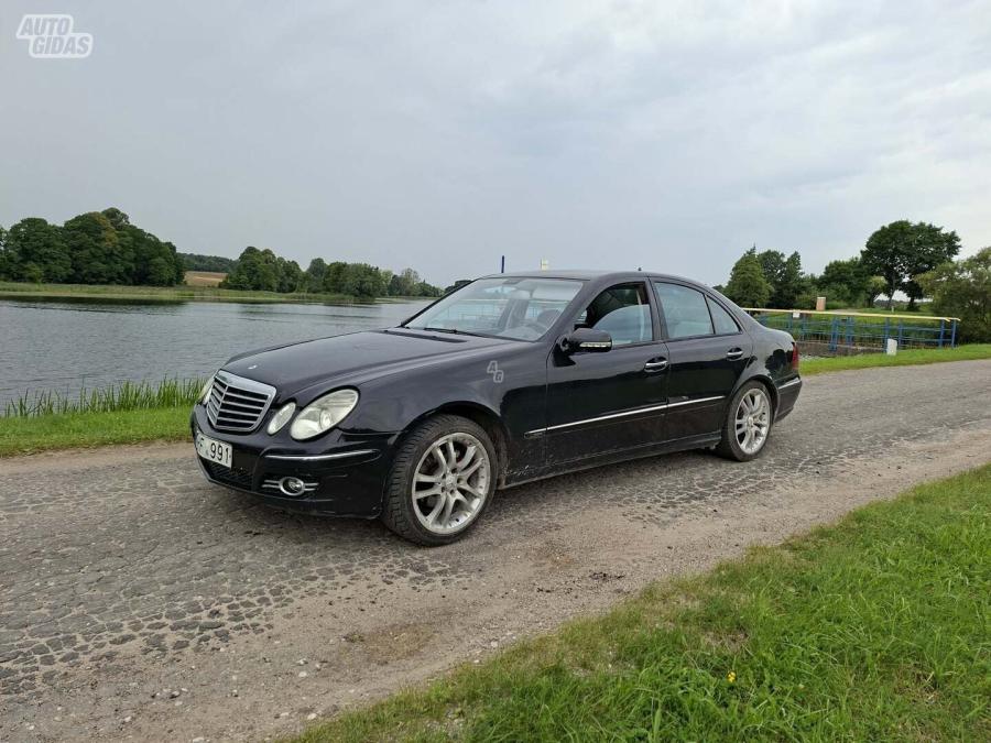 Мерседес E 200 2008 в Шилале, объемом двигателя 2.10 л и пробегом 300 тыс. км за 1500 €, фото 4 на AUTOMOTO.COM.LV