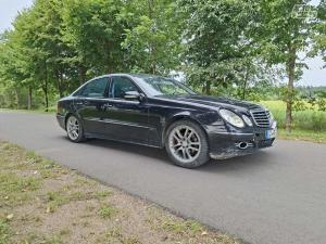 Мерседес E 200 2008 в Шилале, объемом двигателя 2.10 л и пробегом 300 тыс. км за 1500 €, фото 17 на AUTOMOTO.COM.LV