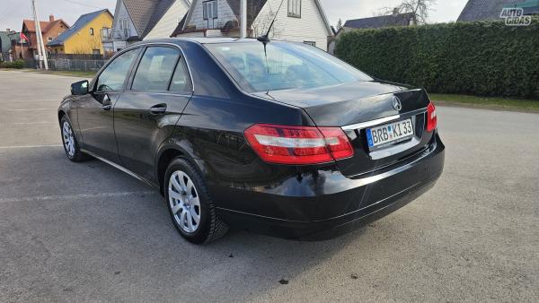 Mercedes-Benz e-200 2011 Kazlų Rūda, ar dzinēja tilpumu 2.20 L un nobraukumu 290 tūkst. km par 6500 €, foto 3 vietnē AUTOMOTO.COM.LV