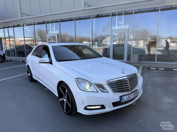 Mercedes-Benz e-200 2012 in Alytus, with an engine capacity of 2.00 L and mileage of 328 thousand km for 6600 €, photo 5 on AUTOMOTO.COM.LV