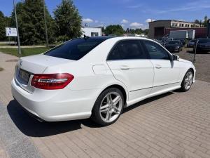 Мерседес E 200 2013 в Рига, объемом двигателя 2.20 л и пробегом 225 тыс. км за 6750 €, фото 5 на AUTOMOTO.COM.LV