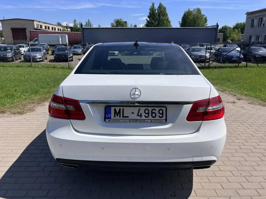 Мерседес E 200 2013 в Рига, объемом двигателя 2.20 л и пробегом 225 тыс. км за 6750 €, фото 6 на AUTOMOTO.COM.LV