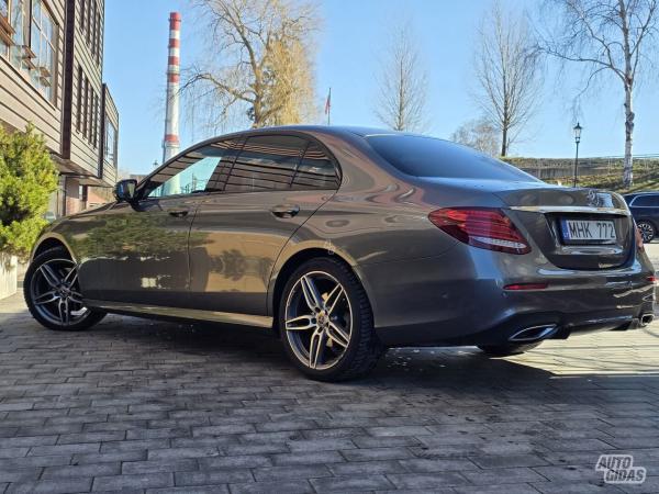 Mercedes-Benz e-200 2018 Klaipėda, ar dzinēja tilpumu 1.90 L un nobraukumu 107 tūkst. km par 21900 €, foto 9 vietnē AUTOMOTO.COM.LV