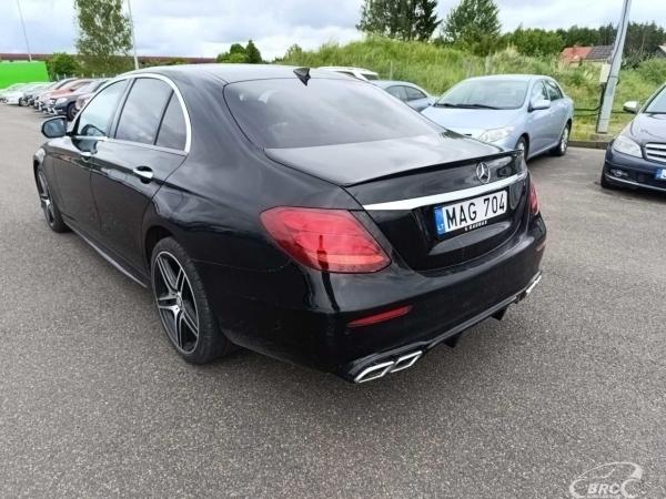 Mercedes-Benz e-200 2018 in Vilnius, with an engine capacity of 1.95 L and mileage of 376 thousand km for 12900 €, photo 3 on AUTOMOTO.COM.LV