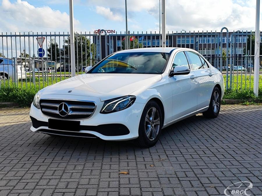 Mercedes-Benz e-200 2018 in Klaipeda, with an engine capacity of 1.95 L and mileage of 121 thousand km for 17300 €, photo 1 on AUTOMOTO.COM.LV