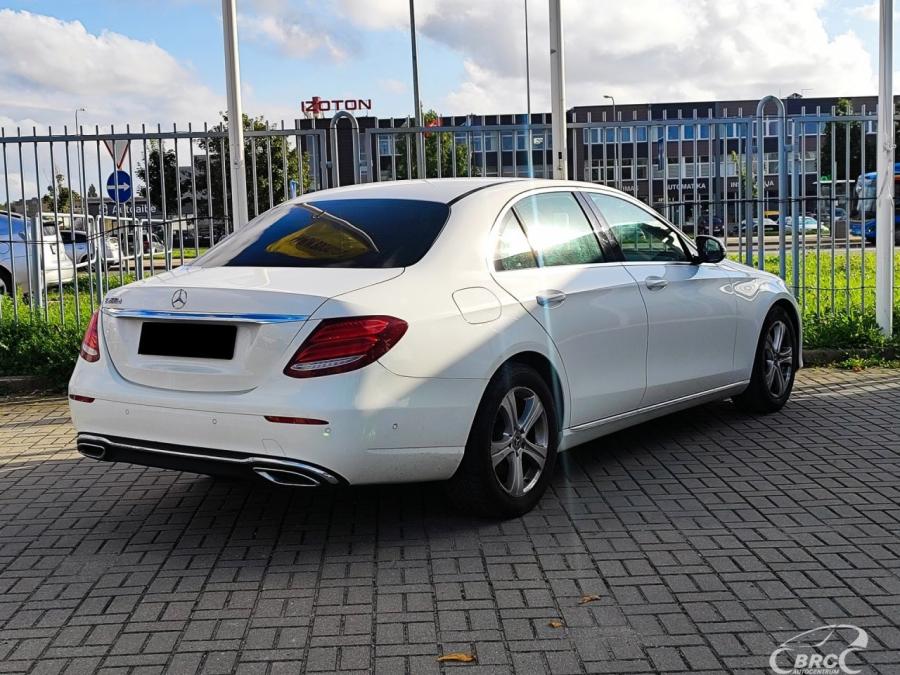 Mercedes-Benz e-200 2018 in Klaipeda, with an engine capacity of 1.95 L and mileage of 121 thousand km for 17300 €, photo 3 on AUTOMOTO.COM.LV
