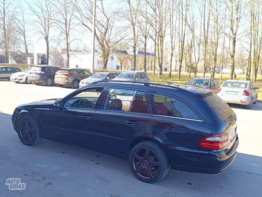 Mercedes-Benz e-200 2005 Viļņa, ar dzinēja tilpumu 1.80 L un nobraukumu 320 tūkst. km par 1600 €, foto 11 vietnē AUTOMOTO.COM.LV