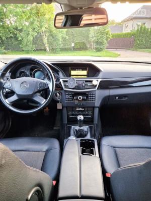 Mercedes-Benz e-200 2010 Kauņa, ar dzinēja tilpumu 2.00 L un nobraukumu 379 tūkst. km par 4890 €, foto 6 vietnē AUTOMOTO.COM.LV