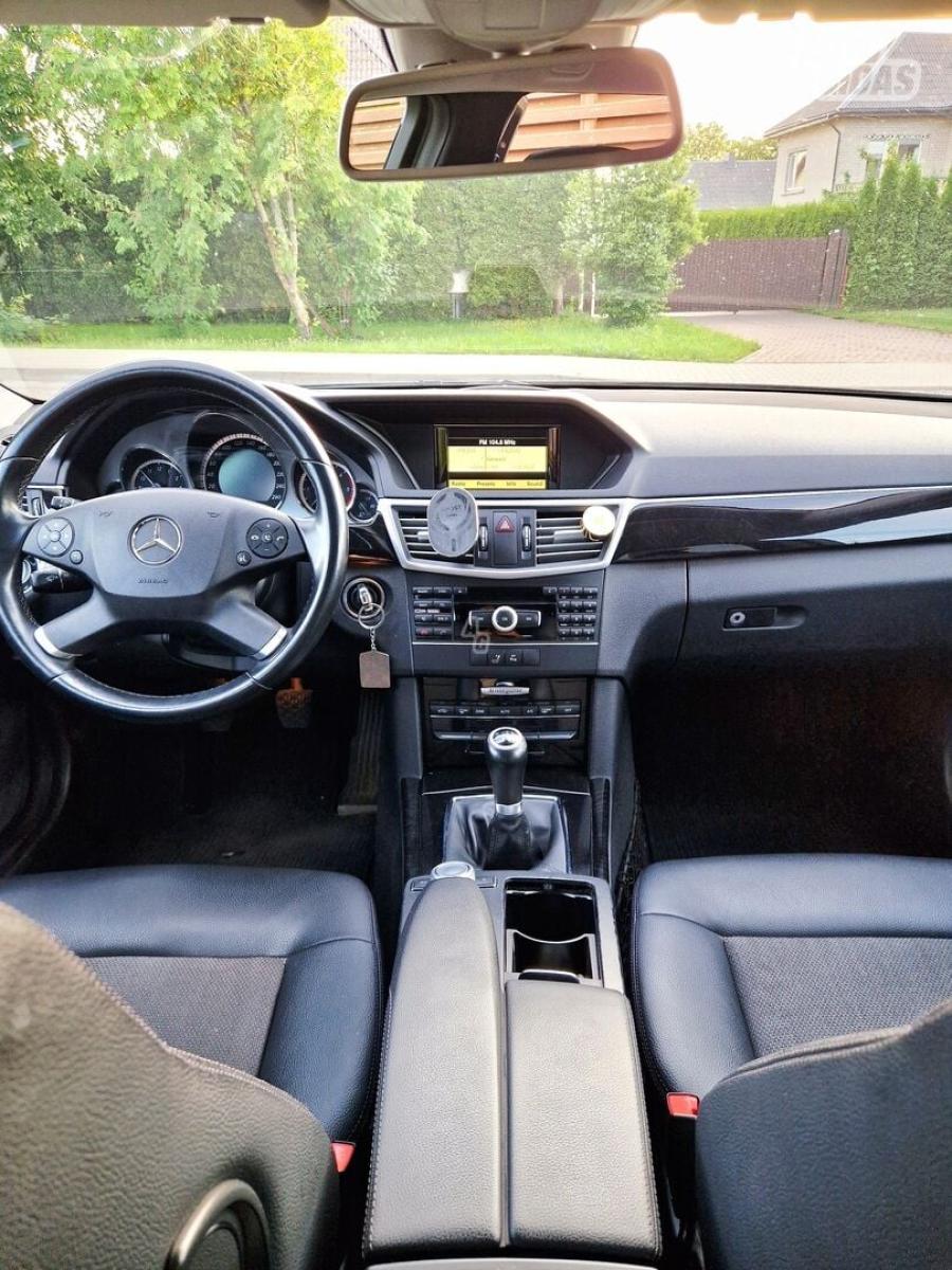 Mercedes-Benz e-200 2010 Kauņa, ar dzinēja tilpumu 2.00 L un nobraukumu 379 tūkst. km par 4890 €, foto 6 vietnē AUTOMOTO.COM.LV