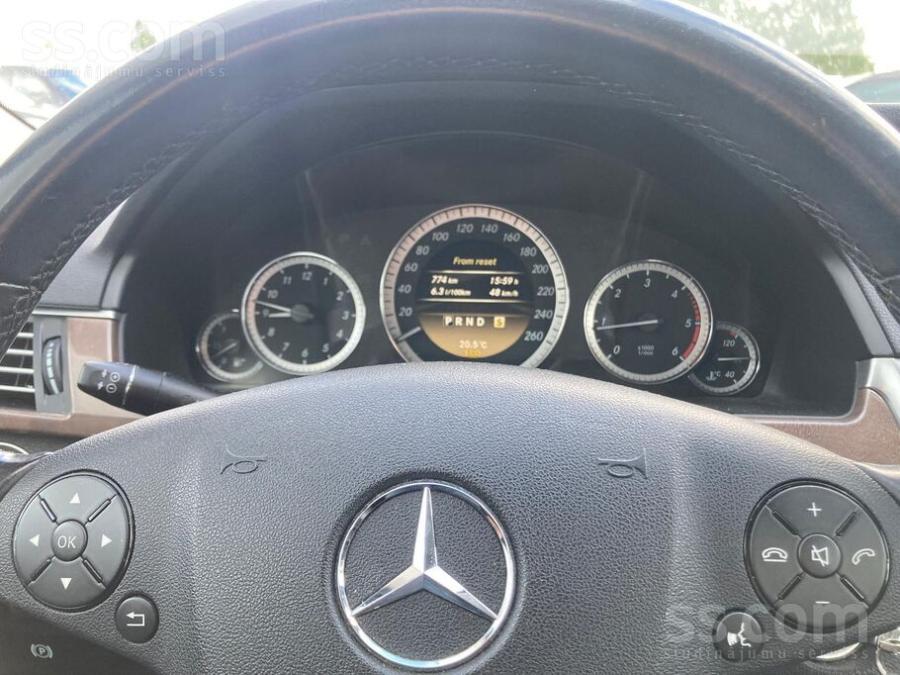 Mercedes-Benz e-200 2011 in Riga, with an engine capacity of 2.10 L and mileage of 300 thousand km for 5800 €, photo 8 on AUTOMOTO.COM.LV